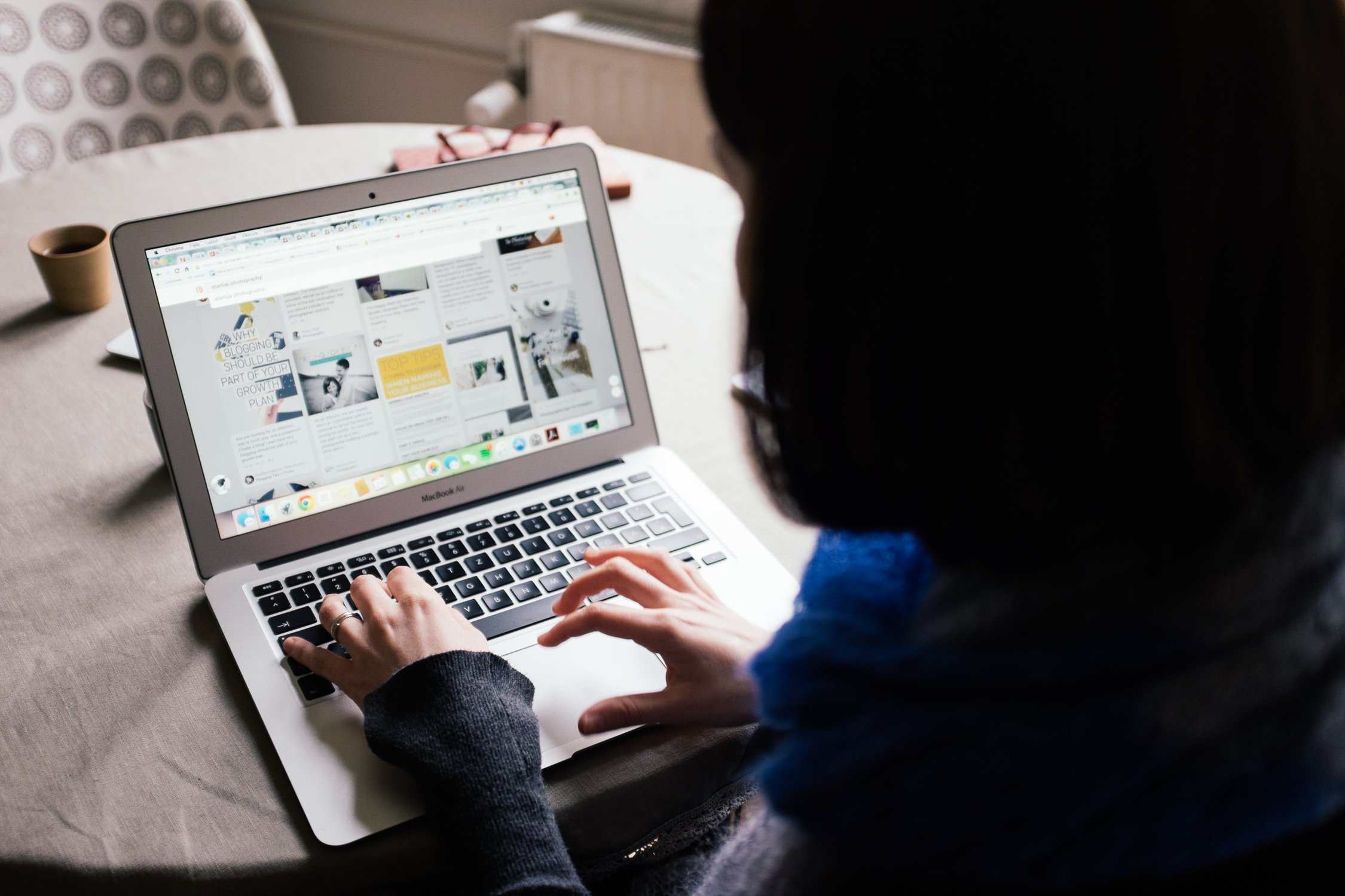 Expert guide: How to create a post-trip survey